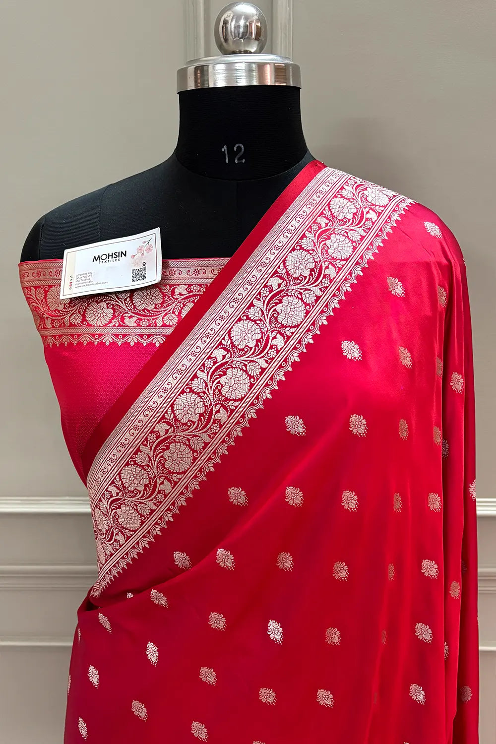 Pinkish Red Flying Buti Katan Silk Banarasi Saree – Mohsin Textiles