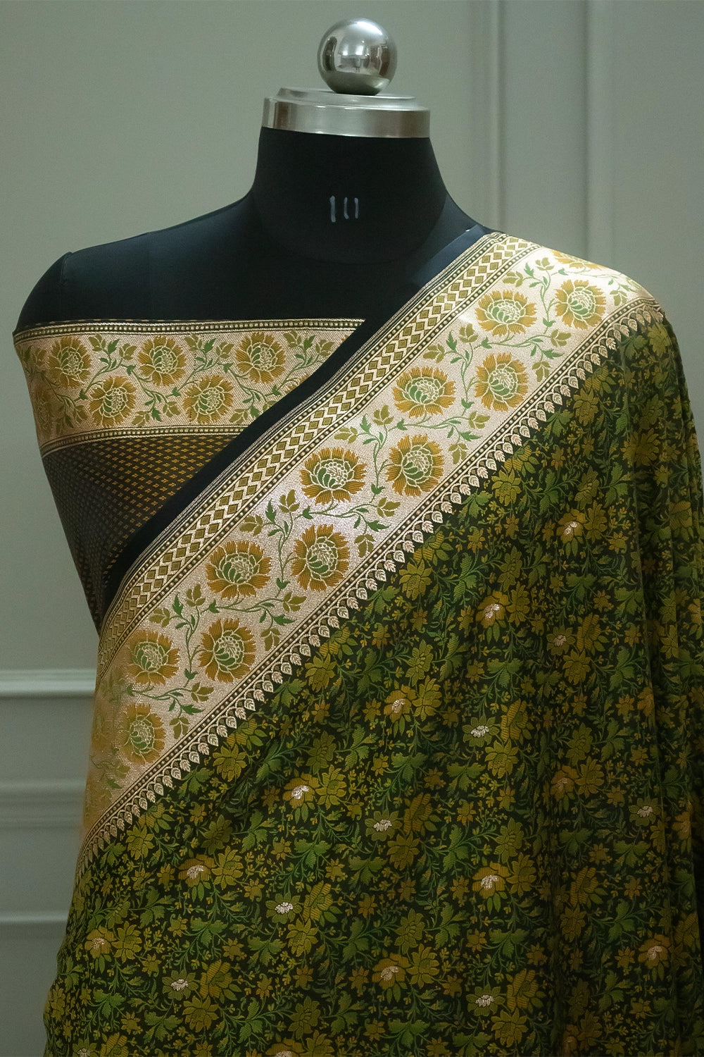 Black and Mehendi Jungli Jaal Katan Silk Banarasi Saree – Mohsin Textiles