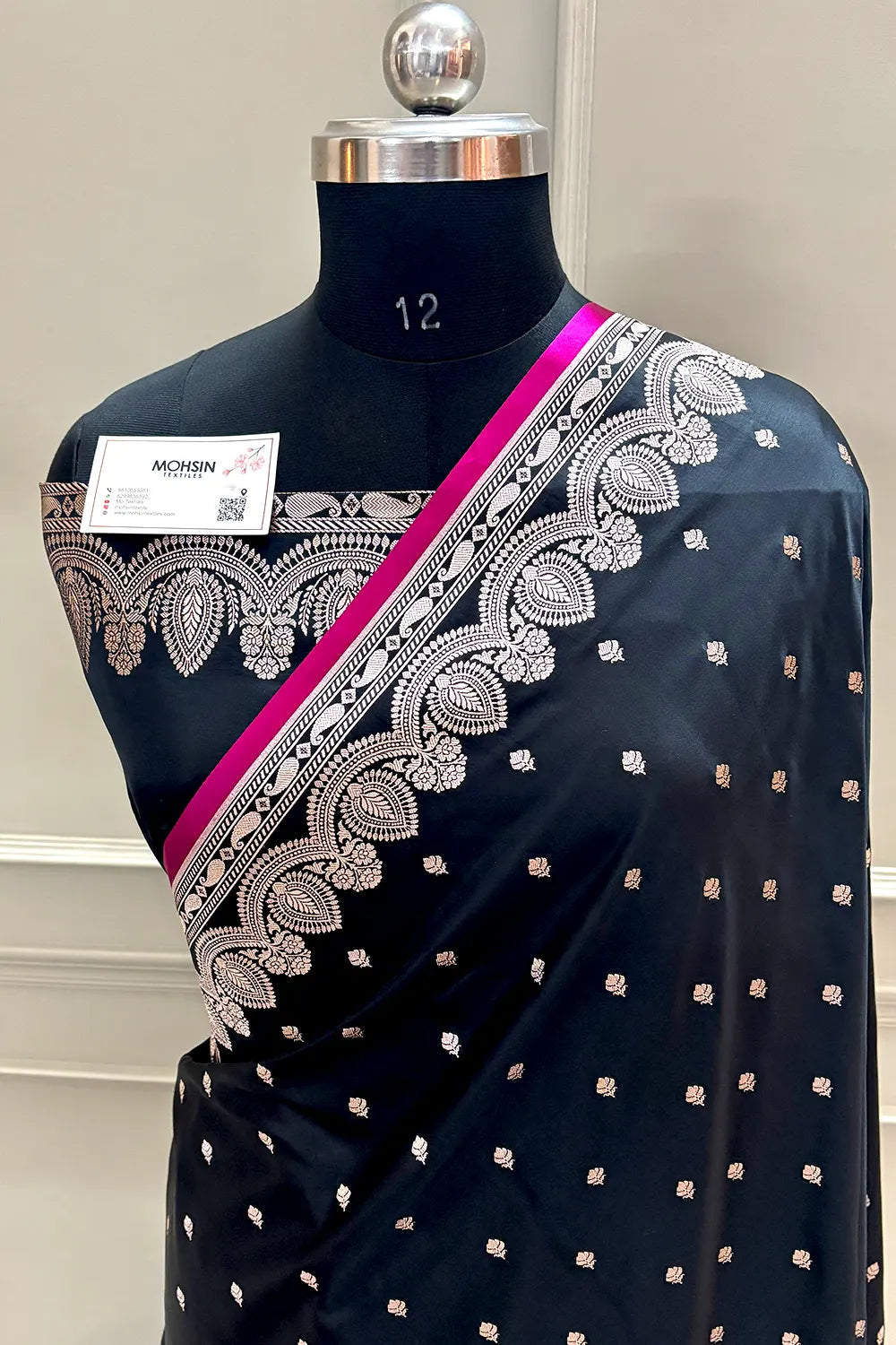 Black Jadi Buti Katan Silk Banarasi Saree – Mohsin Textiles