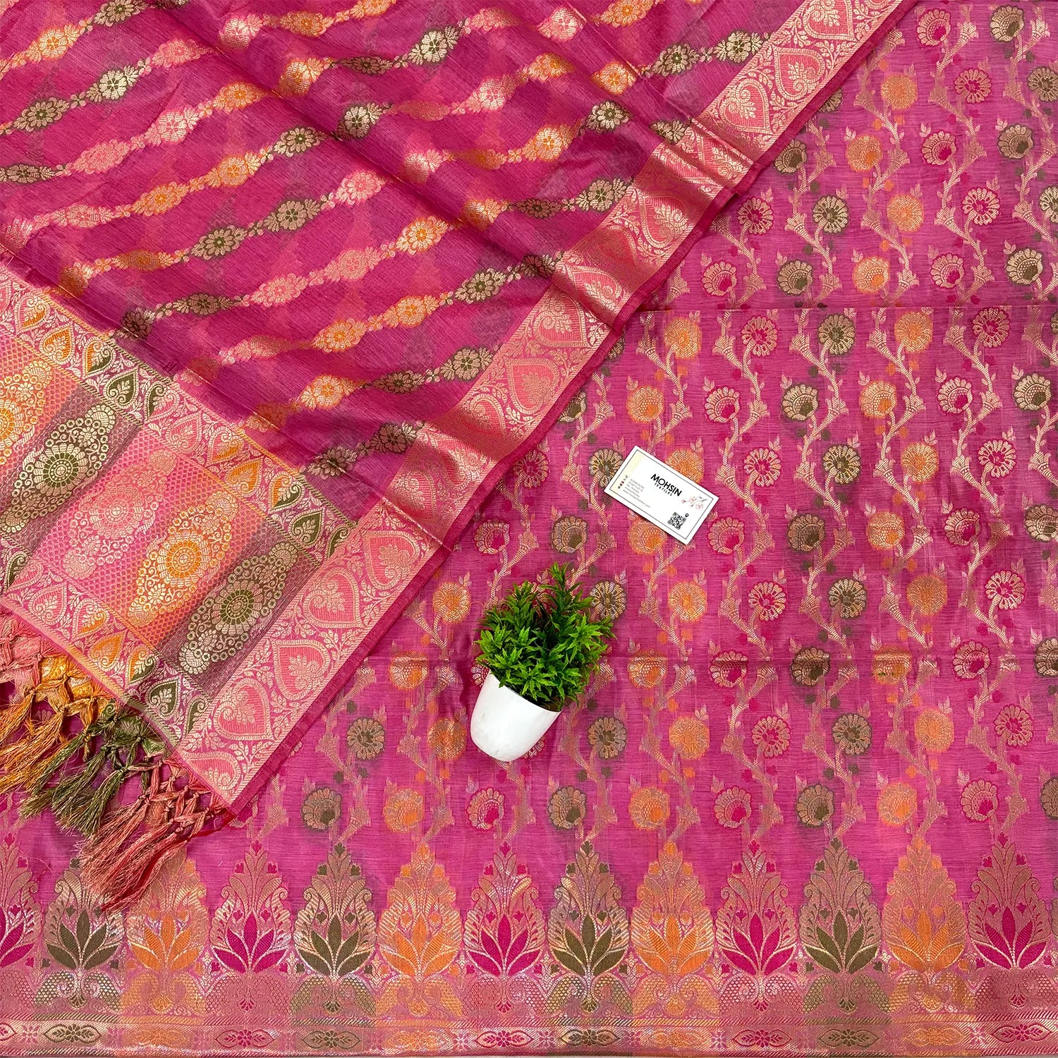 Light Pink Sindhuri Phool Resham Silk Banarasi Suit – Mohsin Textiles